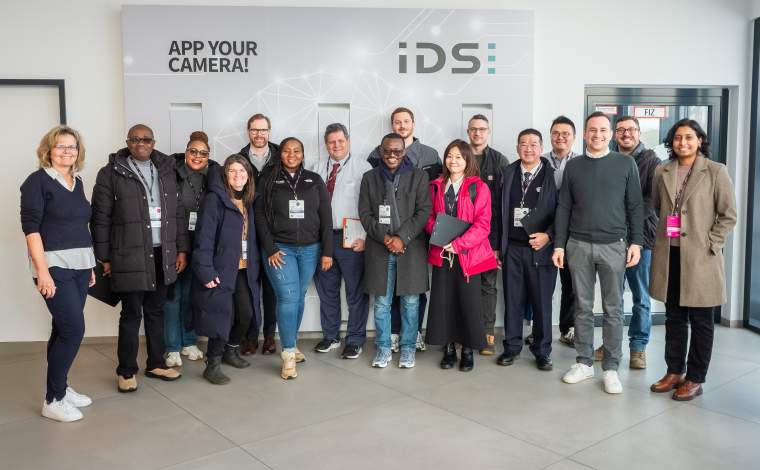 IDS Imaging Development Systems GmbH • automation, image processing ...
